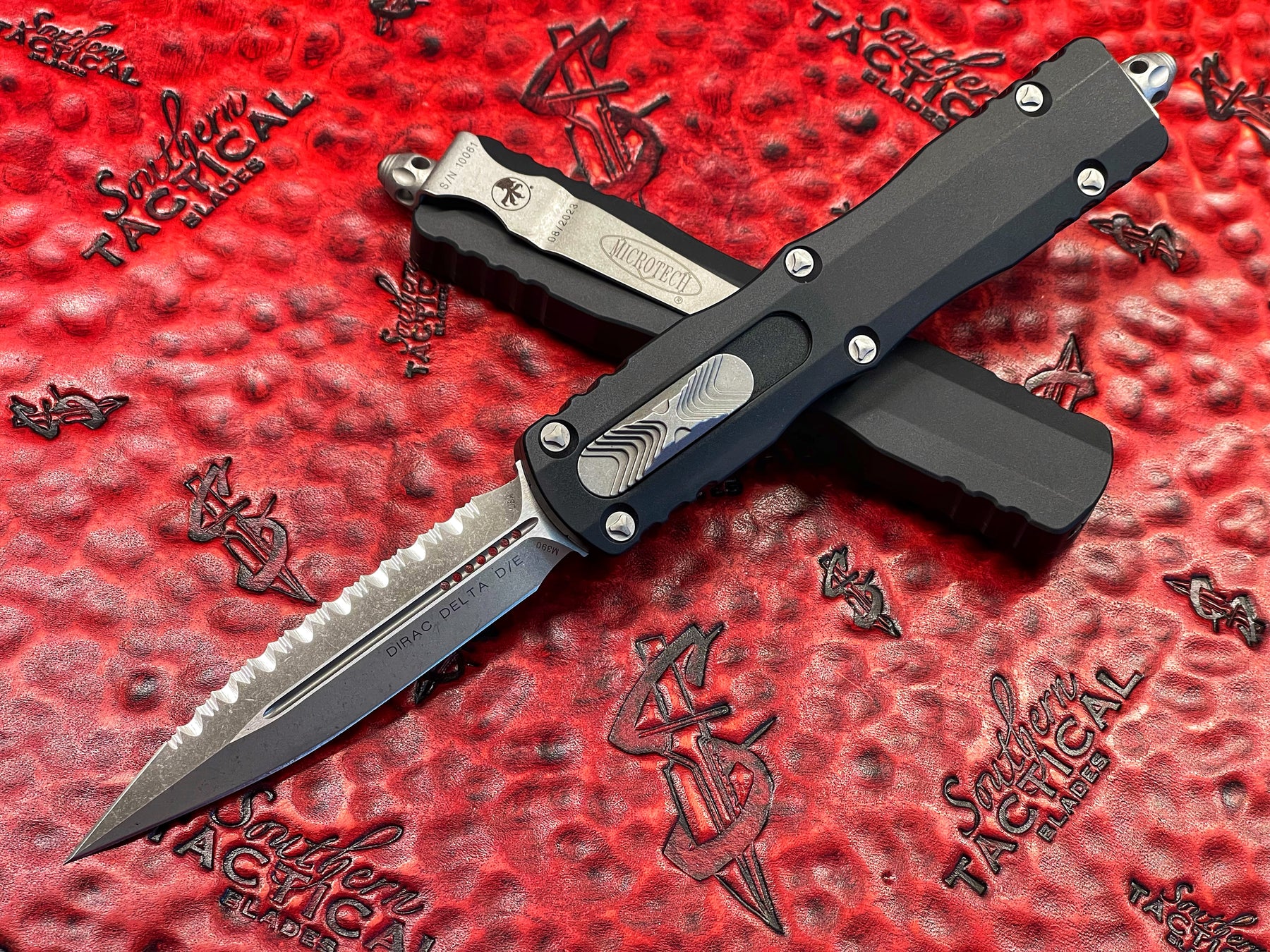 Microtech Dirac Delta Double Edge Apocalyptic Full Serrated OTF Automa