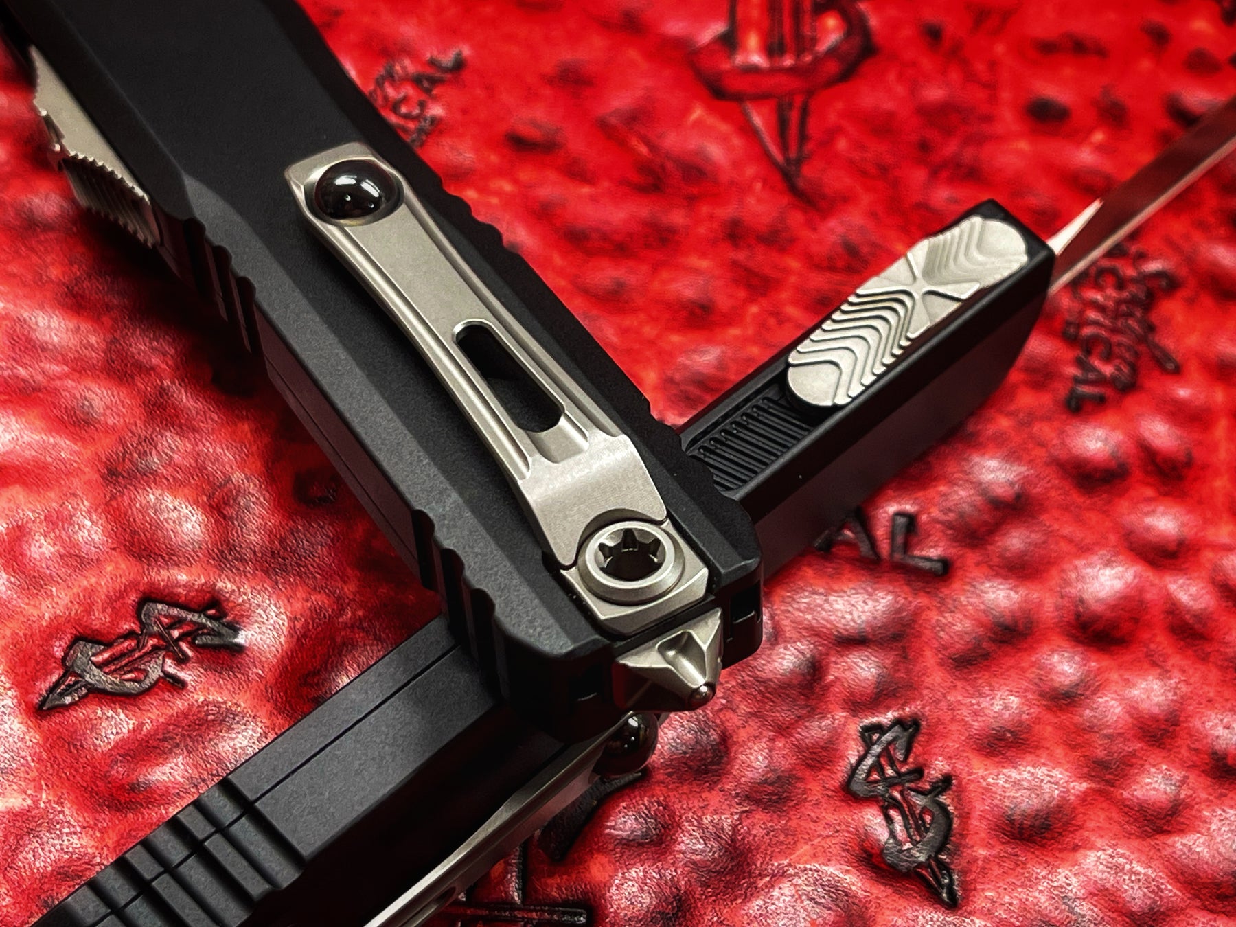 Microtech Ultratech Gen III ZBT OTF Knife Zero Blade Play D/E Stonewas