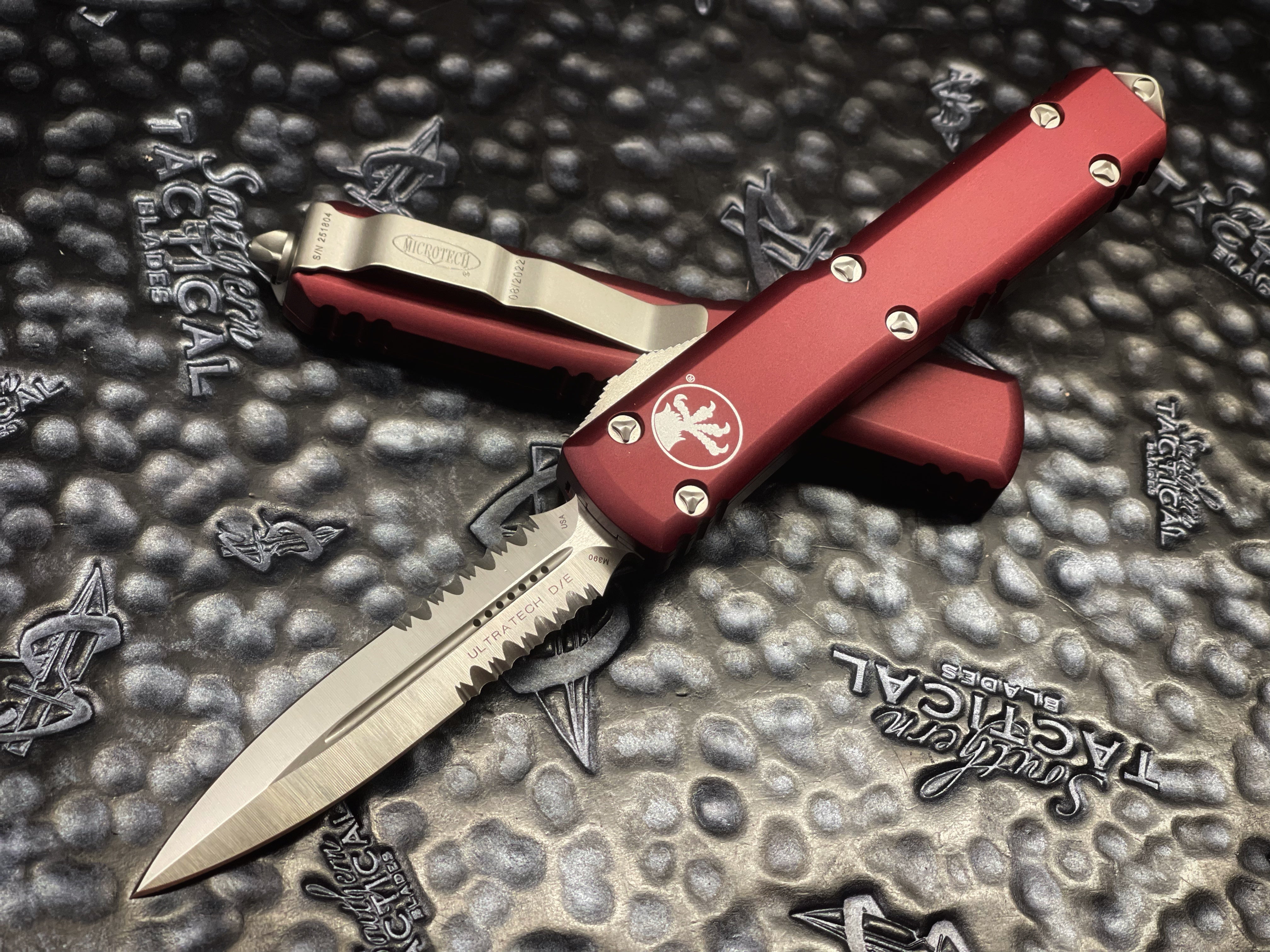 Microtech Knives Ultratech D/E Satin Standard | Southern Tactical Blades