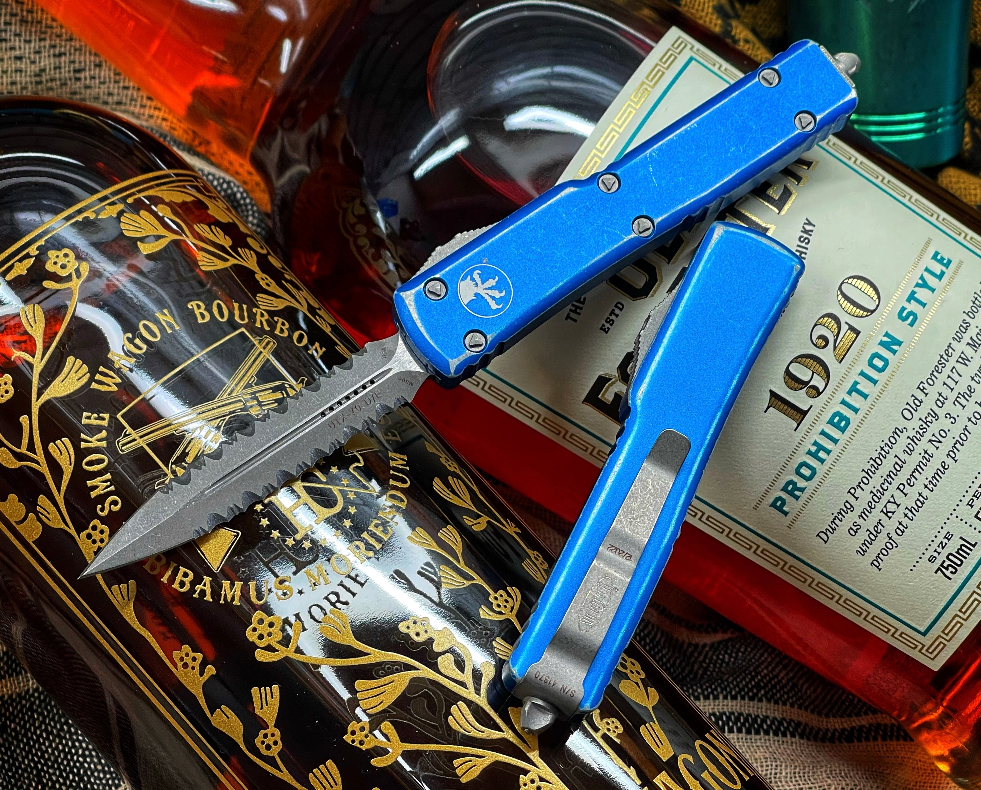 Microtech UTX-70 Double Full Serrated Apocalyptic Distressed Blue